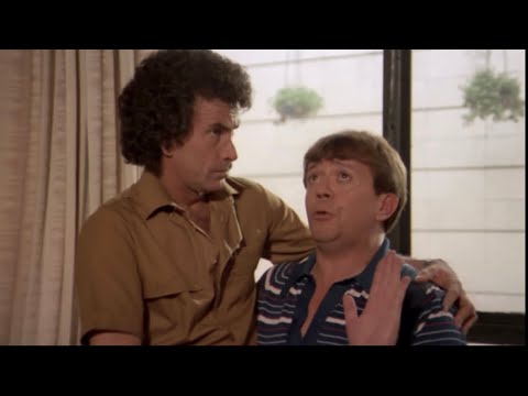 “Después de 12 años fue a reconocer a su bebé a su querubín” #comedia #humor @PicardiaCaliente