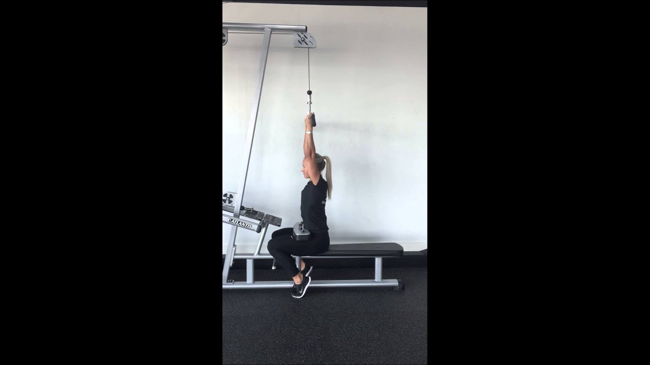 Lat pulldown supinated grip - YouTube