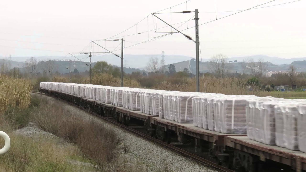 CP 4715 + CP 4711 | 64383 | Vila Nova da Rainha - YouTube