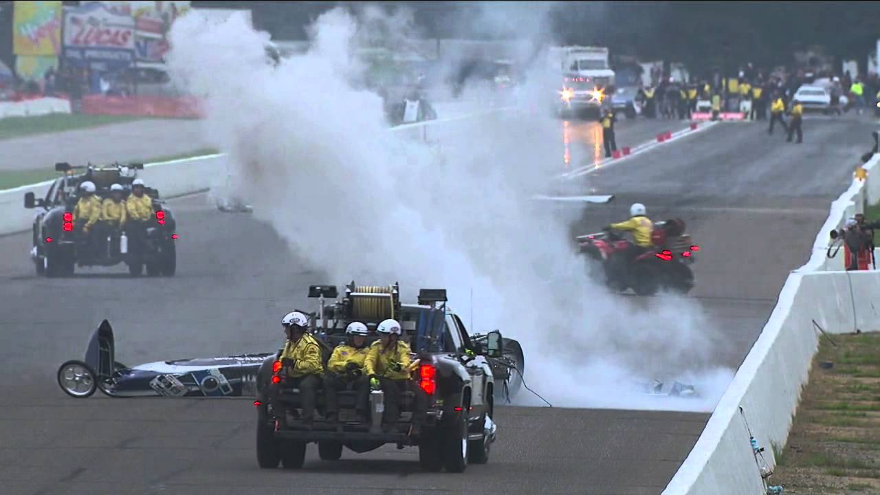 Double Top Dragster crash in both lanes in Brainerd - YouTube