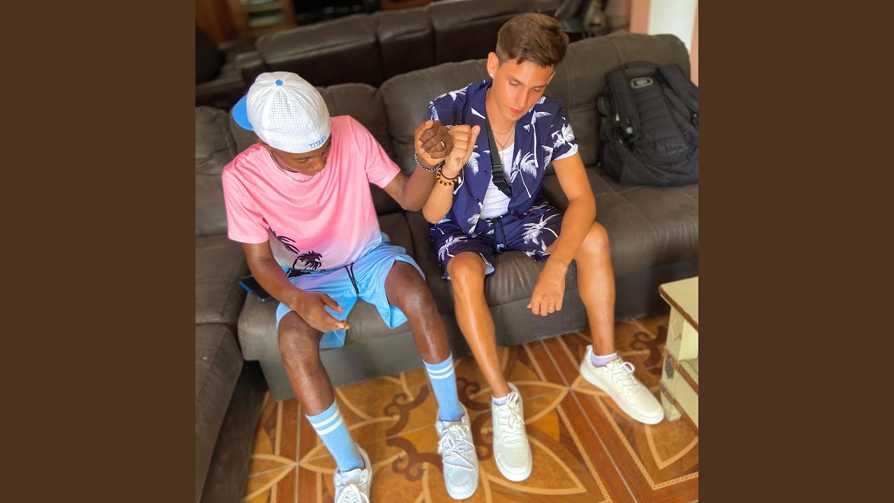 Love Yo Pa Dire (feat. Lucas Dolan) - YouTube