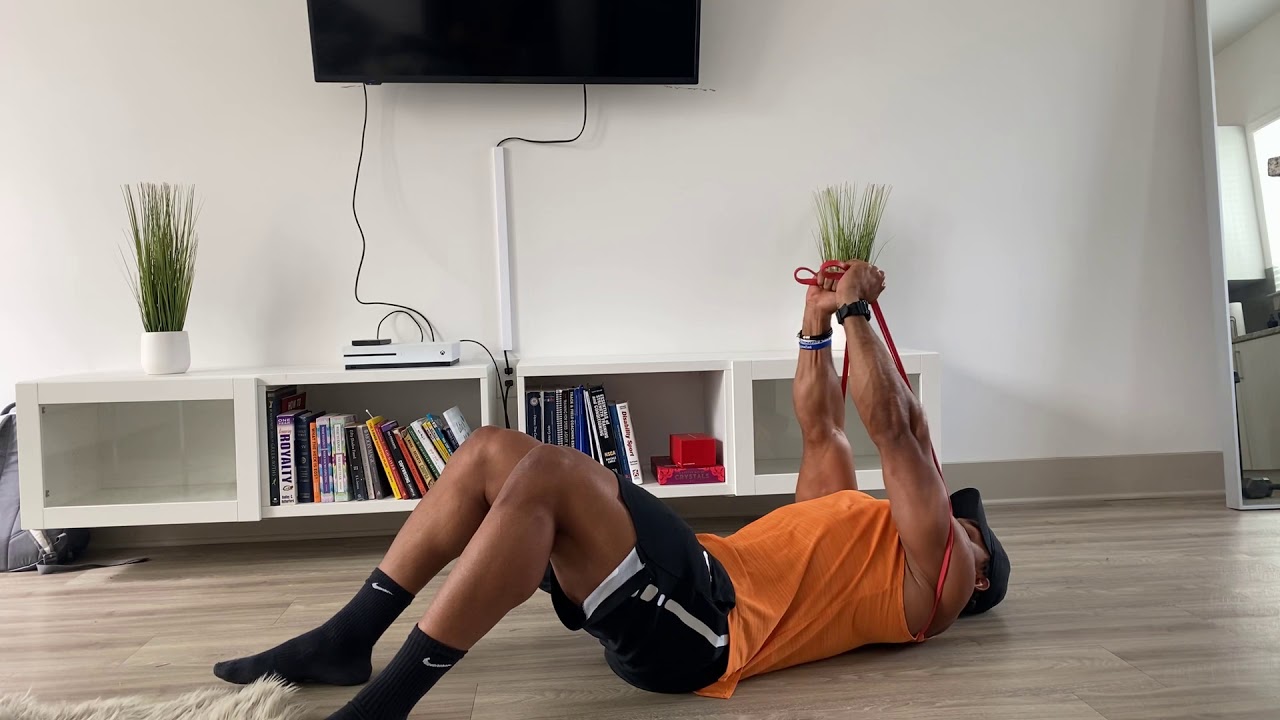 Banded Floor Chest Fly - YouTube