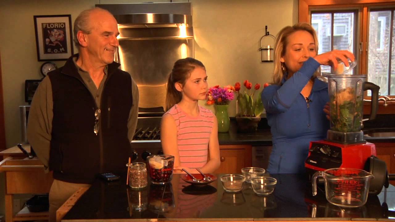 How to Make a Stacy Stowers Happy Shake - YouTube