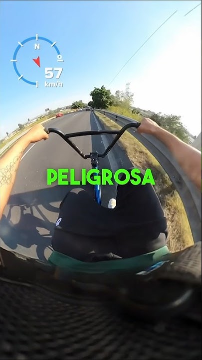 BAJE A 60KM/H SIN FRENOS EN PLENA CARRETERA 😨 #bmx #shorts - YouTube