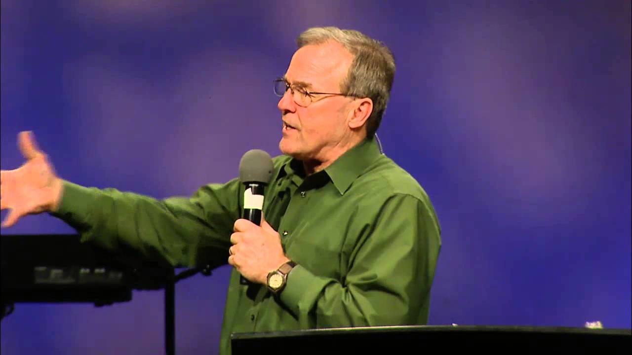 Part 5 // Little Horn Who Defiles the Sanctuary/ Mike Bickle /End-Time ...