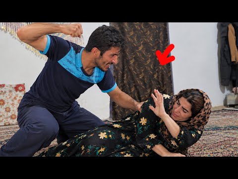 🐻 Breathtaking moments: Hojjat's terrifying escape from a brown bear in the mountains! 😱
