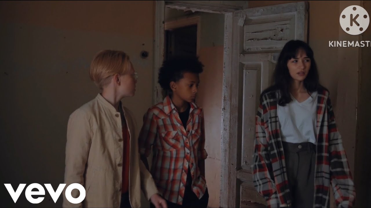 Magic (official music video/from the Halloween movie 1 and 2) 🎃👻 - YouTube