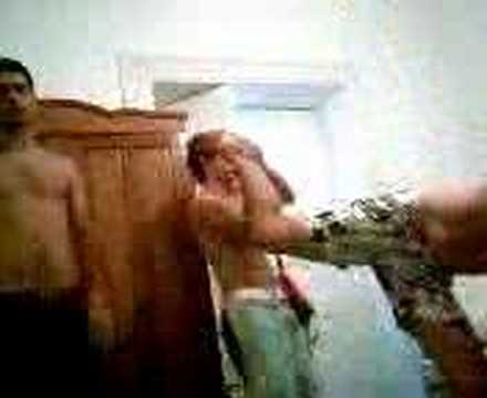 Elegibò al maskile...