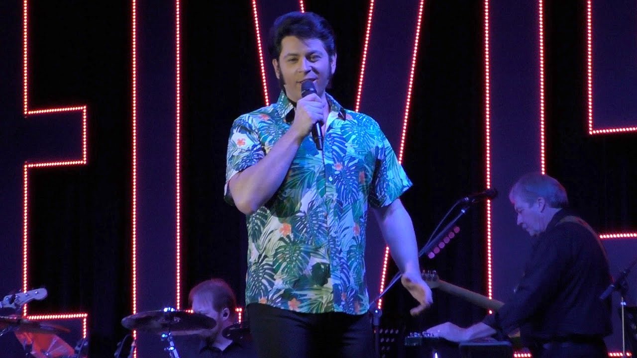 Alex Mitchell, “Moonlight Swim” - video by Susan Quinn Sand - YouTube