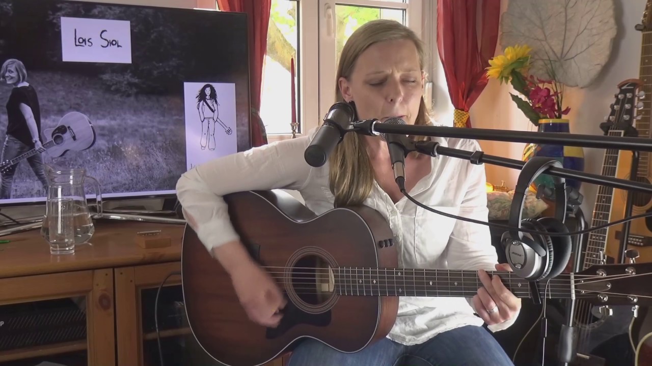 Liv Harper - Right in this moment - YouTube