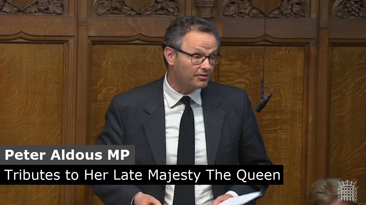 Tributes to Her Late Majesty The Queen, 9 Sep 2022 - YouTube