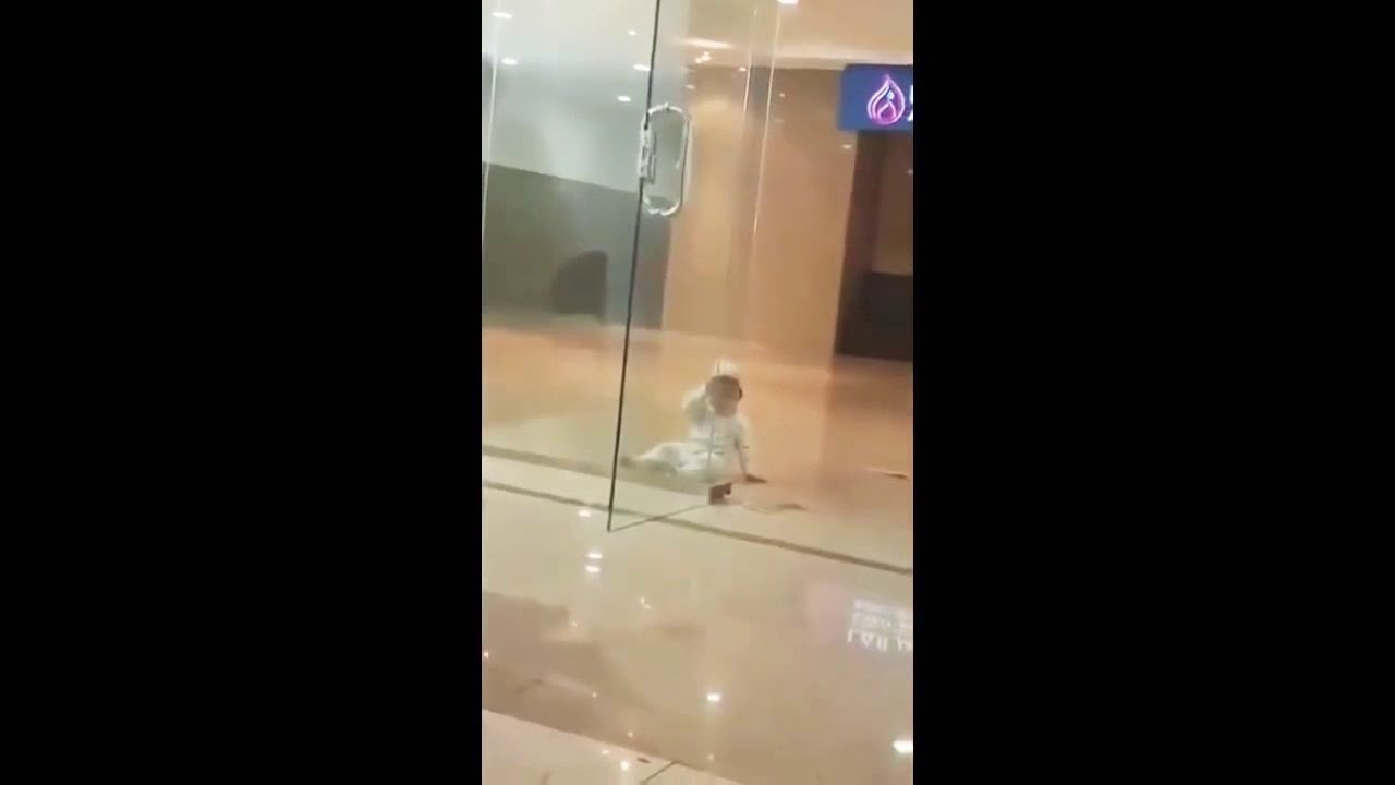 People Bumping Into Glass Windows and Doors - YouTube