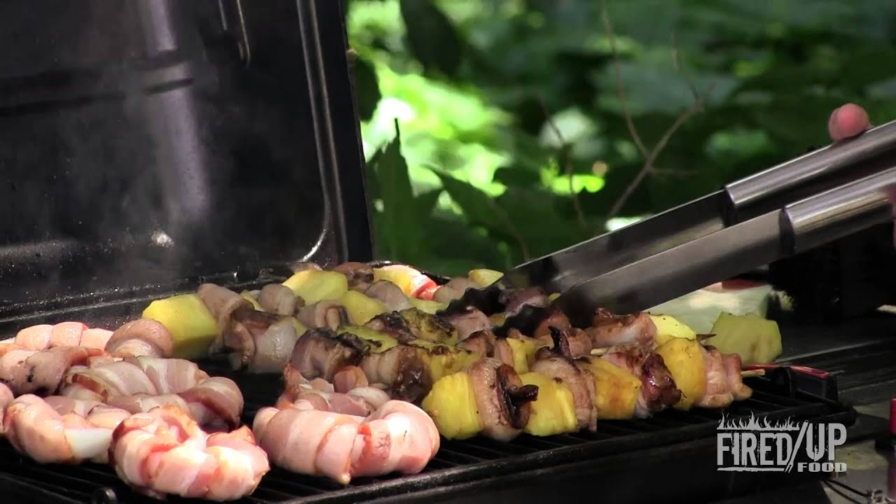 Lunch on the Zippo Grill - YouTube