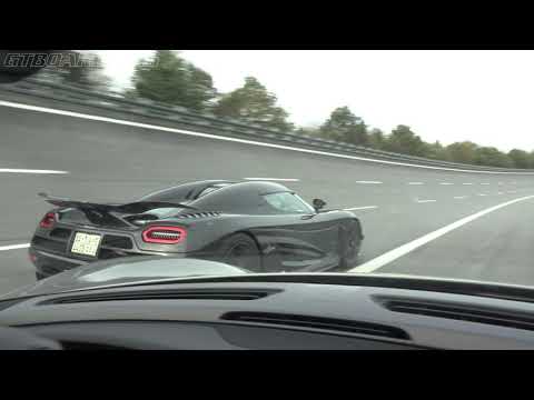 🏁😲Koenigsegg Agera R clearcarbon vs Porsche 918 Spyder race 50-330 km/h 30-206 mph long version🏆🤌