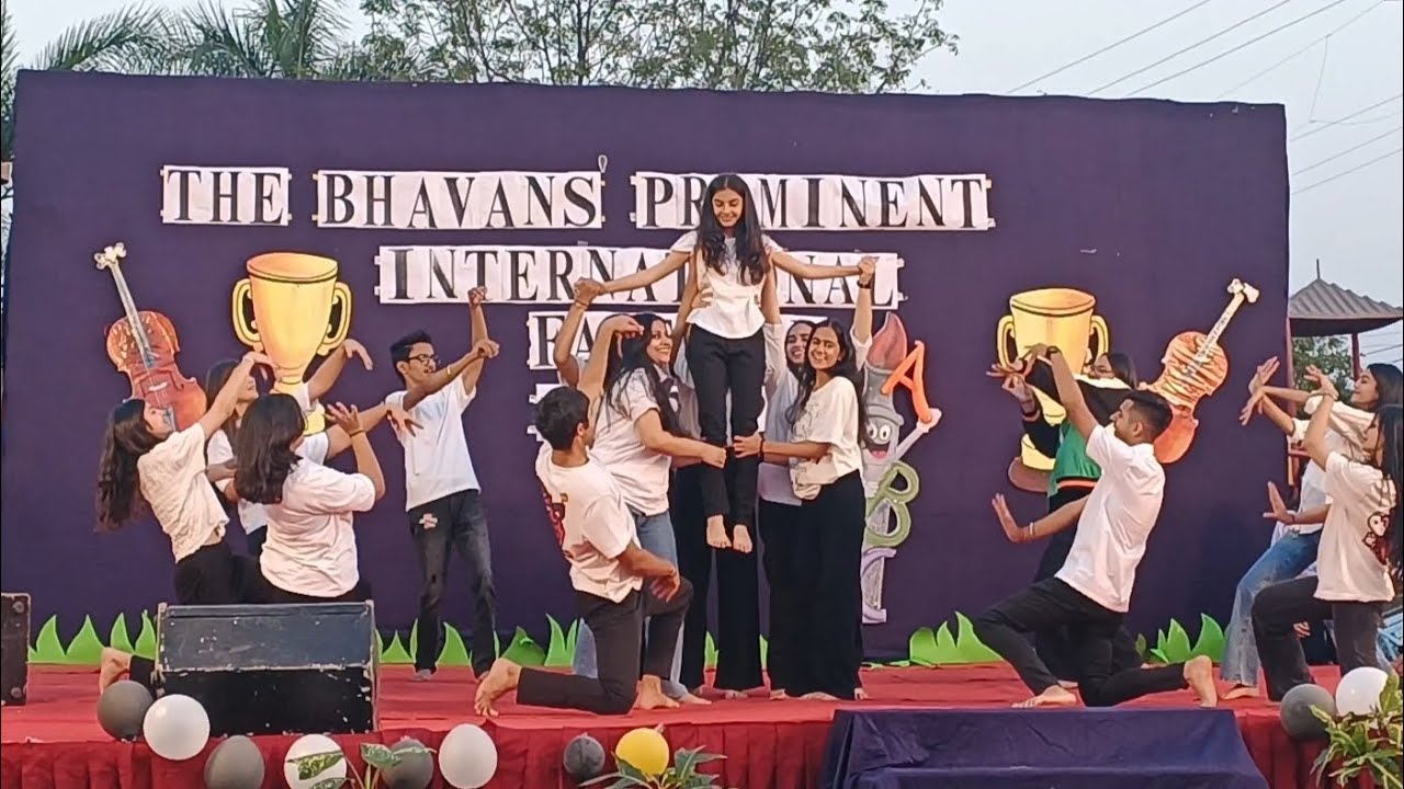 Farewell Dance, The Bhavans Prominent international school, Indore ...