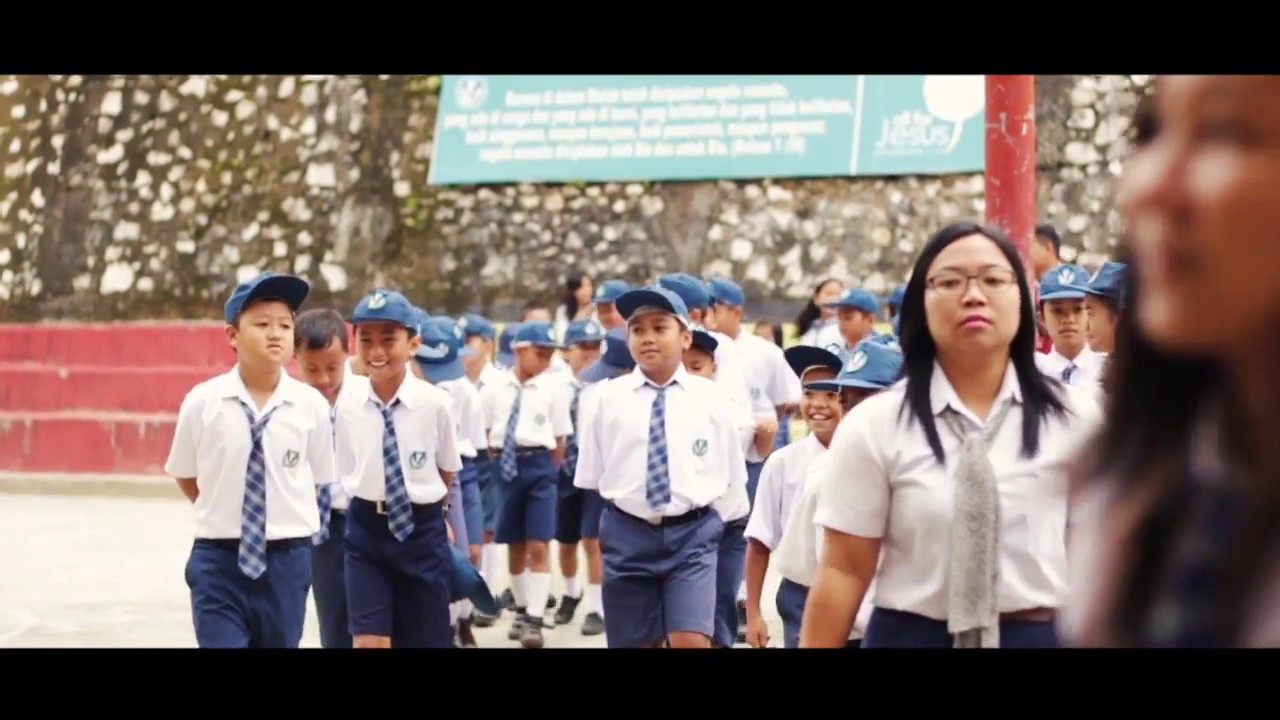 SLH TORAJA'S STUDENT ACTIVITY (VIDEO PROFILE 2017/2018) - YouTube