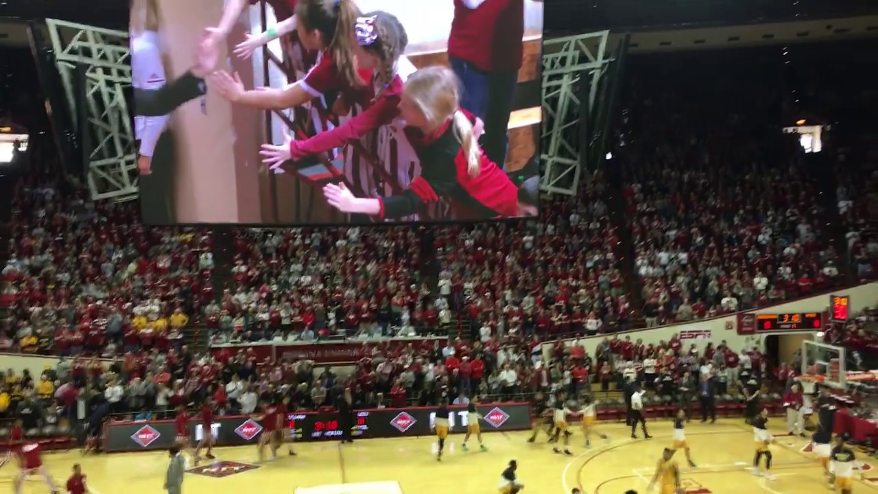NIT Wichita State vs. Indiana | IU Fight Song | Mar. 26, 2019 | @Simon ...