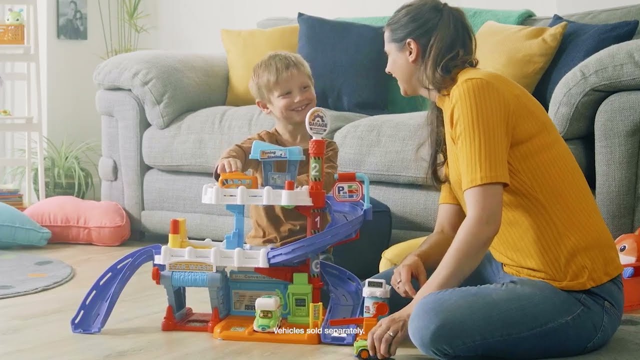 Toot-Toot Drivers Fix and Fuel Garage | VTech | TV Commercial | 0:15 ...