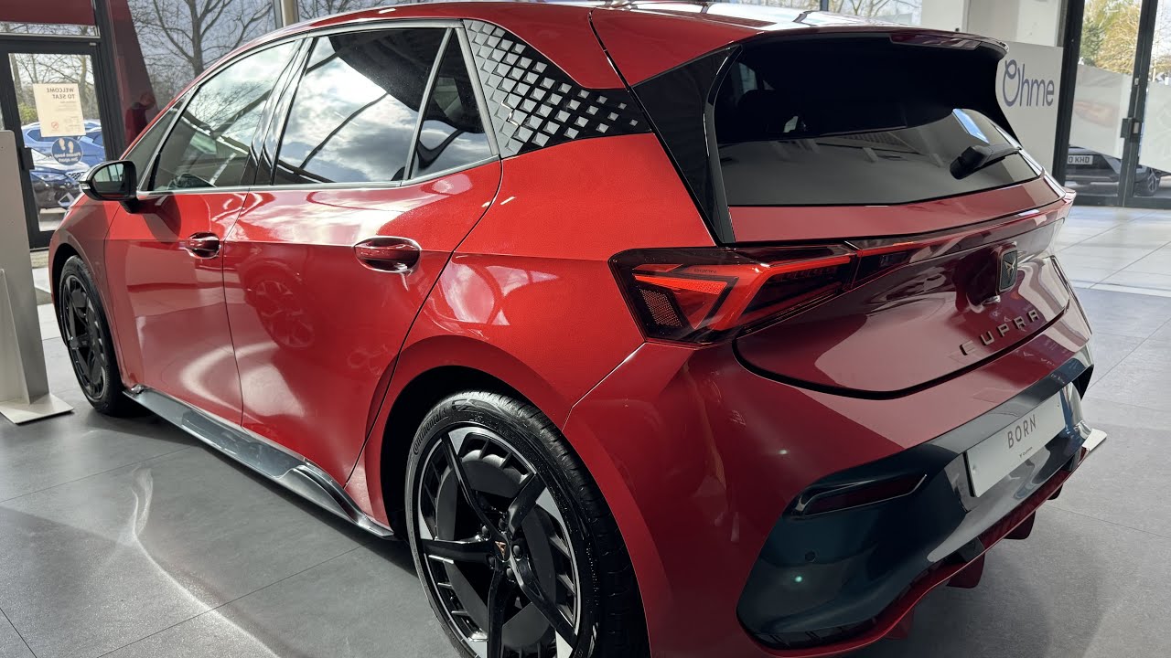 2024 Cupra Born V3 | Interior and Exterior [4K] HDR - YouTube