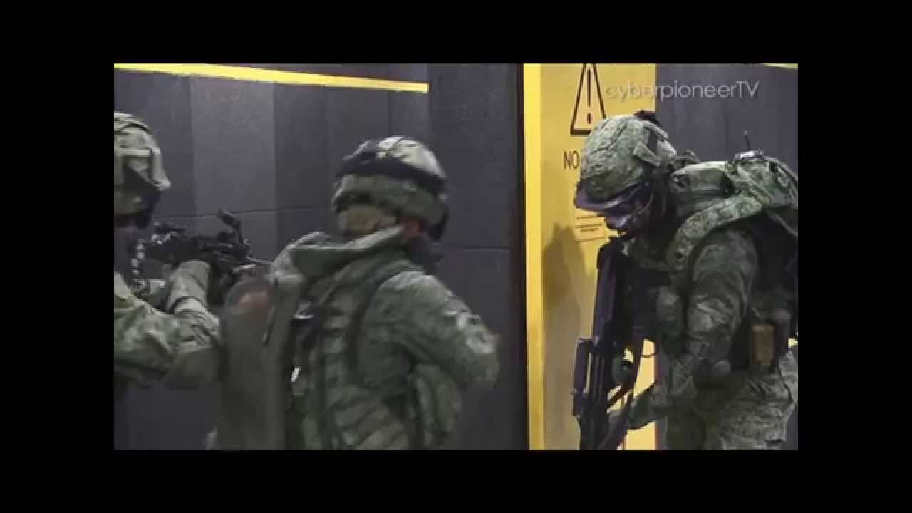 SAF Urban Operation in MMRC 新加坡陆军 室内近距离战斗训练 - YouTube