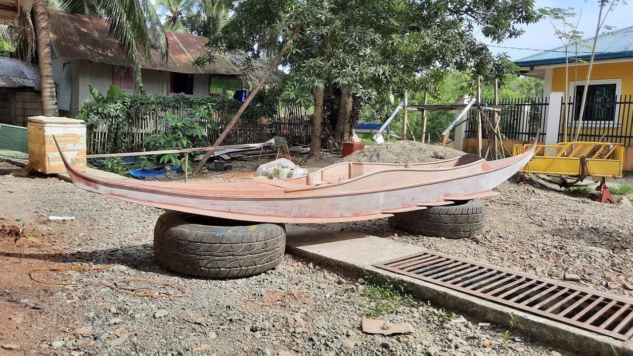 Racing boat Sample - YouTube