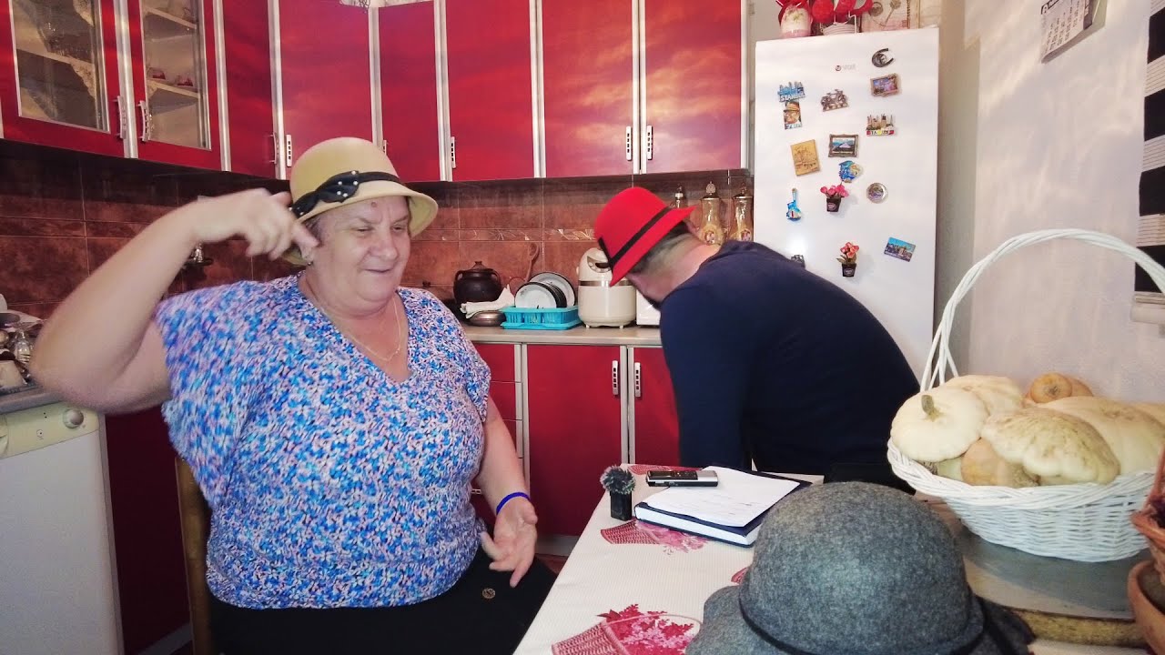 #Fadila greškom stavila prst u ''jarak'' - YouTube