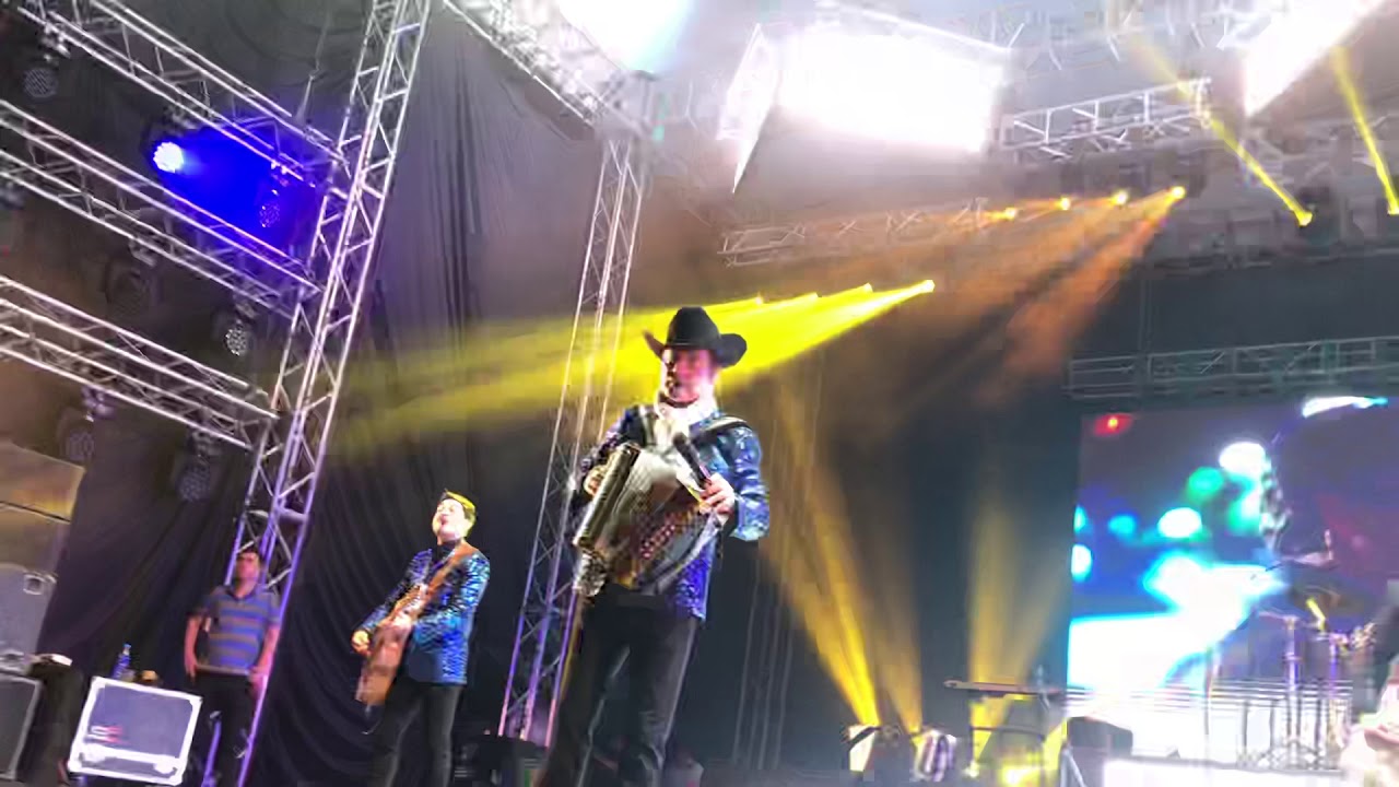 La Bala (Mariquita, Col) Los Tigres Del Norte - YouTube
