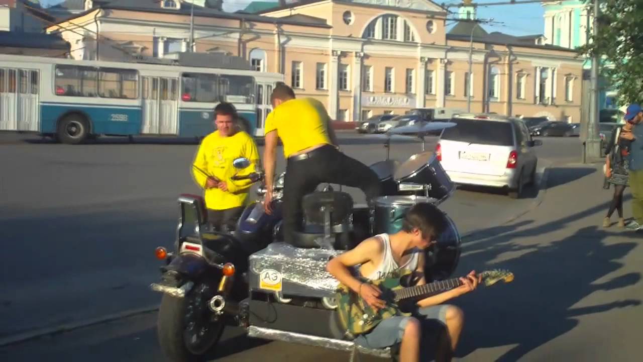 Crazy russian street-punk performance. Motorcycle Band. - YouTube