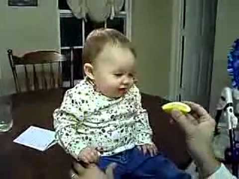 Limon Yiyen Bebek (Baby Eats Lemonade)