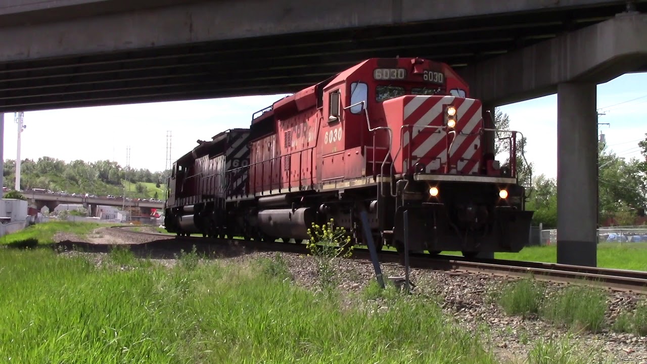 GMD SD40-2's!!!!! CP 6030 and CP 6068 LEM Arriving Calgary AB! - YouTube