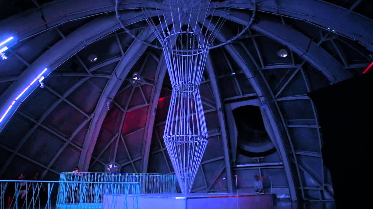 Lighting show inside Atomium in Brussels - YouTube