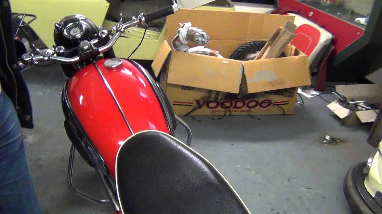Trojan Cars Classic Matchless G12 650 CSR 1959 motorbike - YouTube