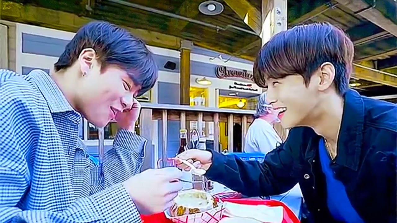 Binwoo Moments [ASTRO] ♡. ° - YouTube