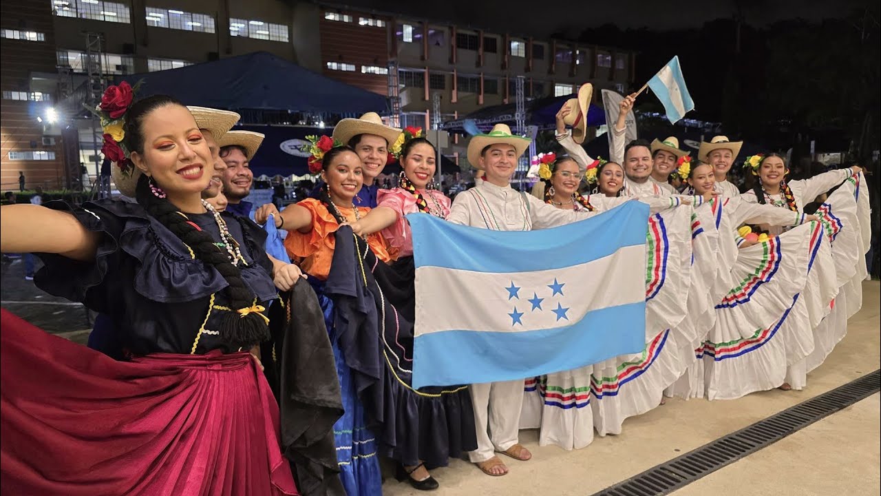 Orgullo Puma: Participación de la UNAH en FICCUA 2024 - YouTube