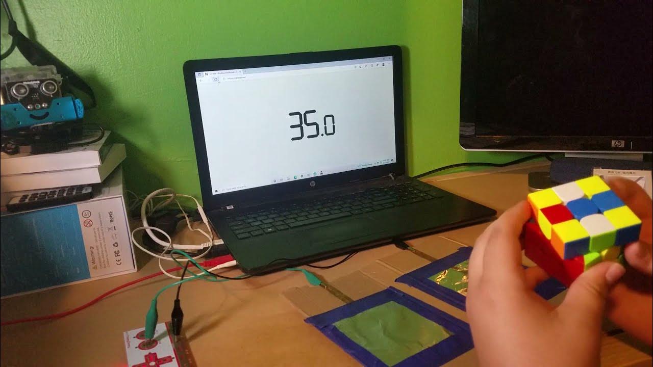 Solving a 3x3 rubixs cube with DIY speed stacks timer - YouTube