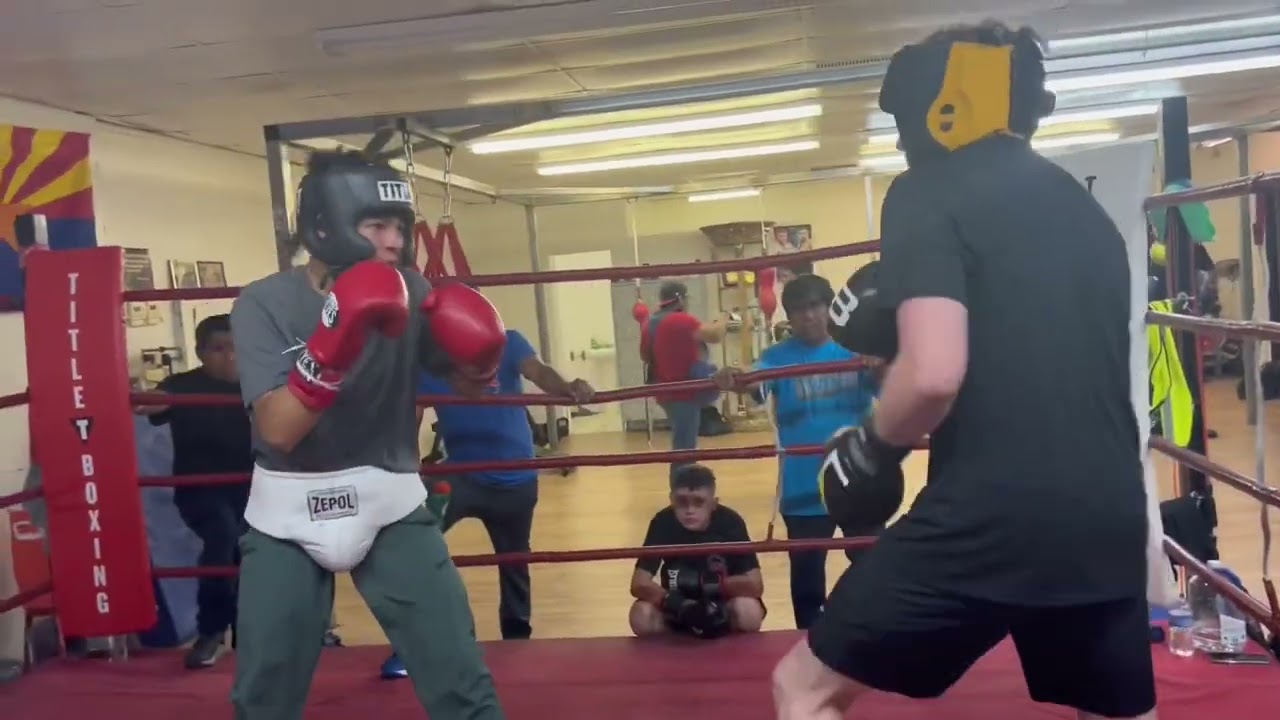 Boxing Sparring (Ethan) - YouTube