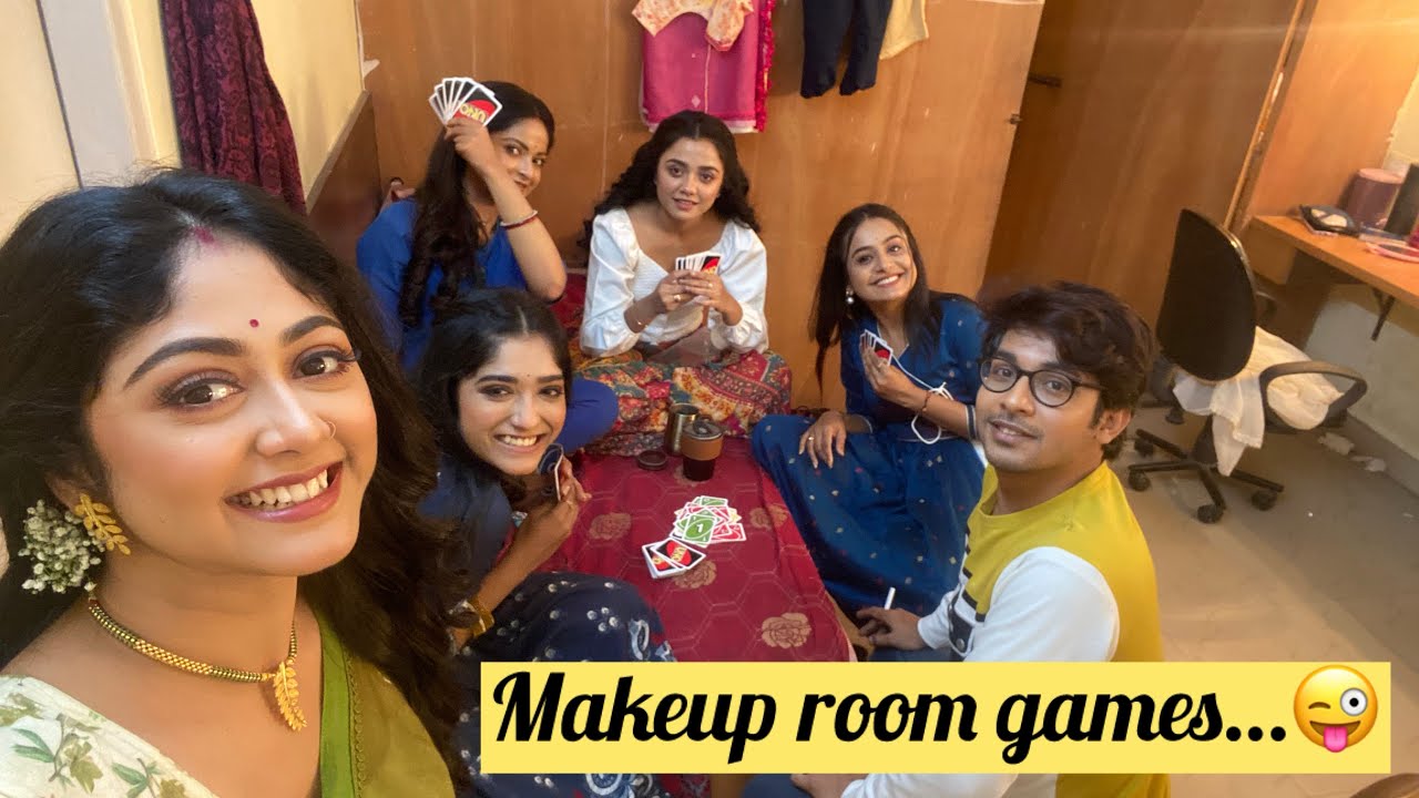 Ki Ki hoy amader makeup room a ..???? #kotha #susmitadey #fun - YouTube