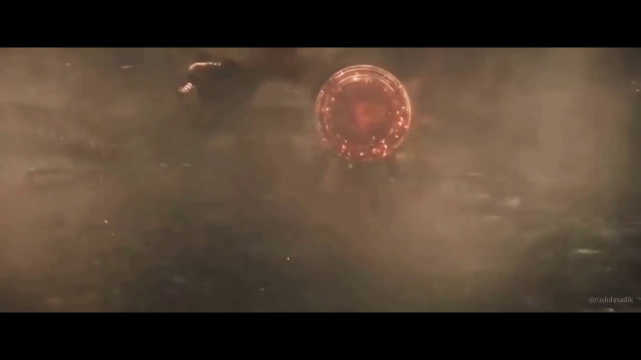 Godzilla vs Wonder Woman - YouTube