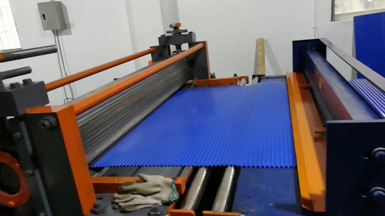 aluminum corrugated core production video - YouTube