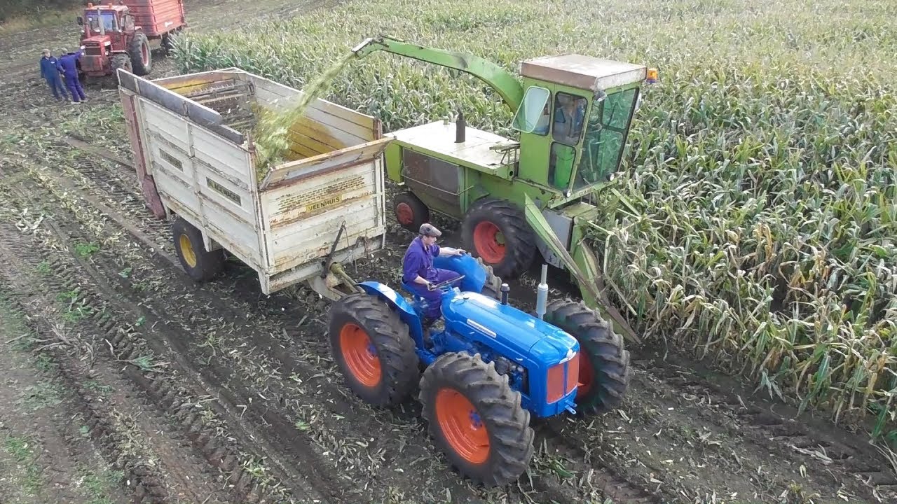 Claas Jaguar 70SF - Classic harvesting - YouTube