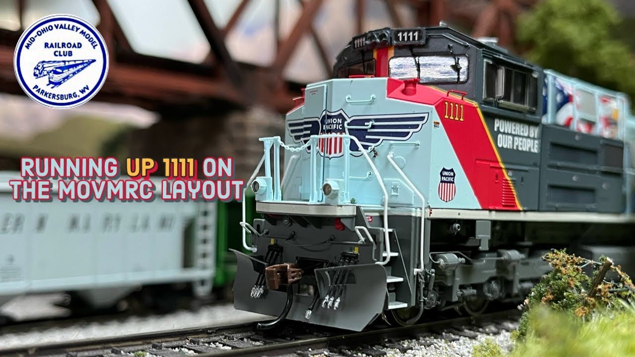 Running Union Pacific #1111 on the @midohiovalleymodelrailroadclub HO ...