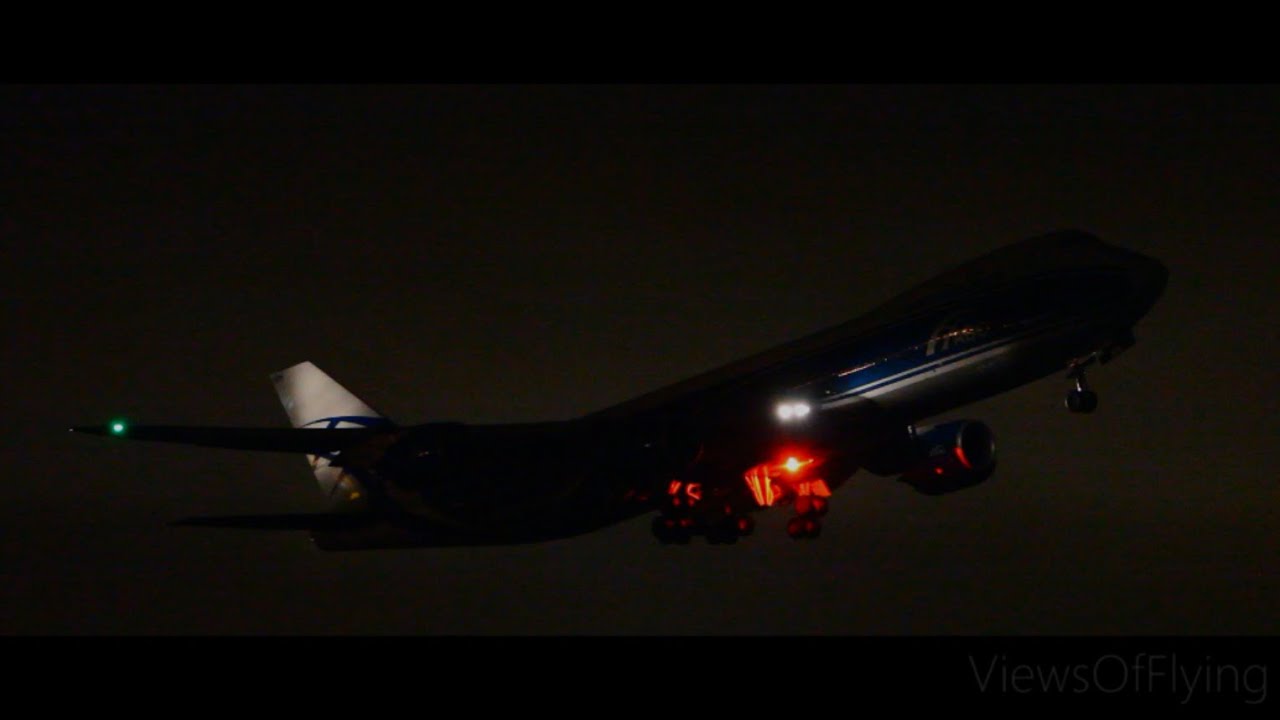 AirBridgeCargo Boeing 747-8F - Night Takeoff from Helsinki! - YouTube
