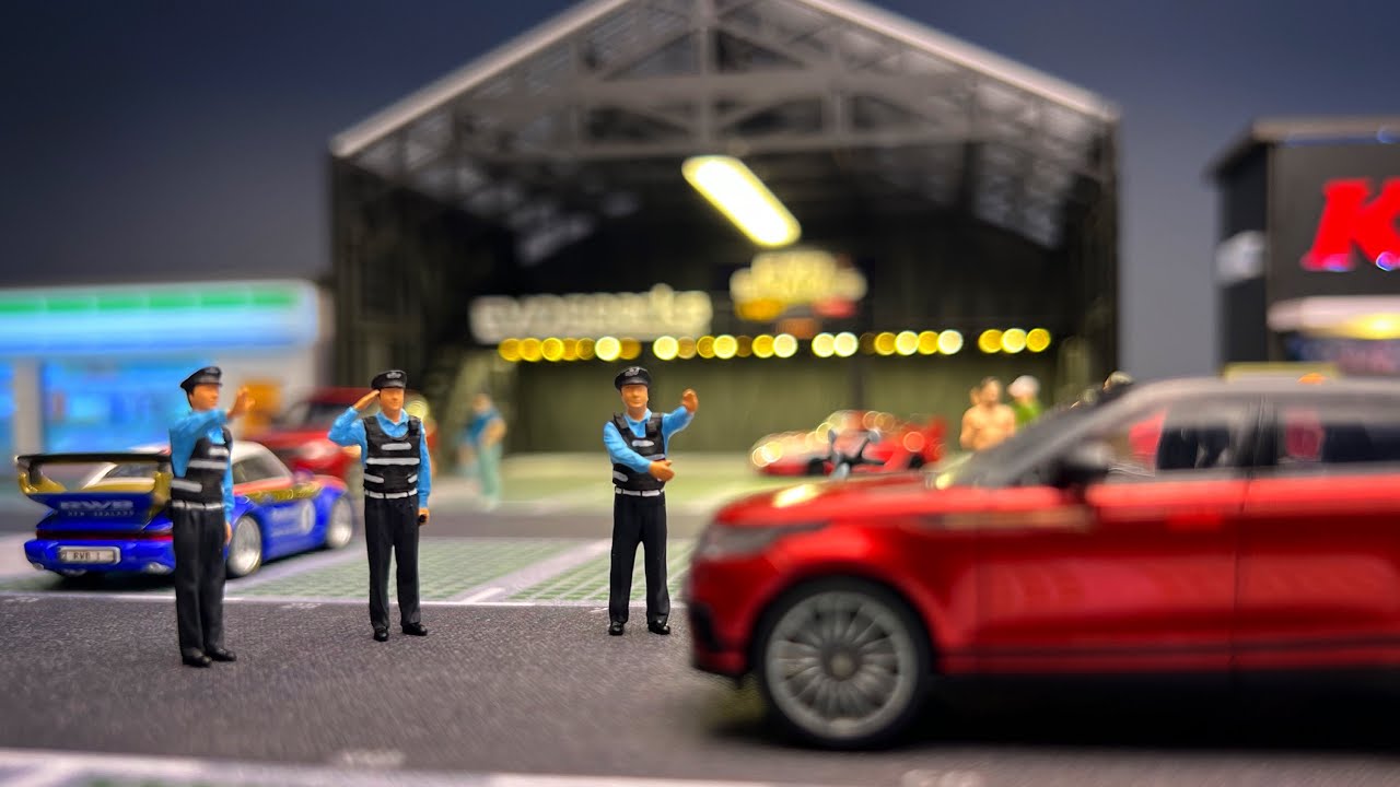 Traffic Police Officers 1/64 Figure Diorama | Hotwheels Diorama - YouTube
