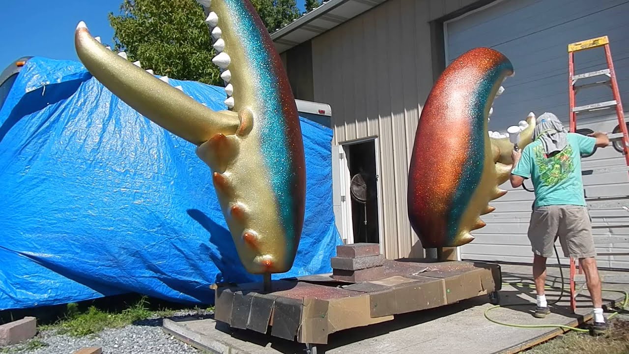 Rico Lobzilla Giant Lobster Claws Clearcoat Over HOK Metal Flake - YouTube