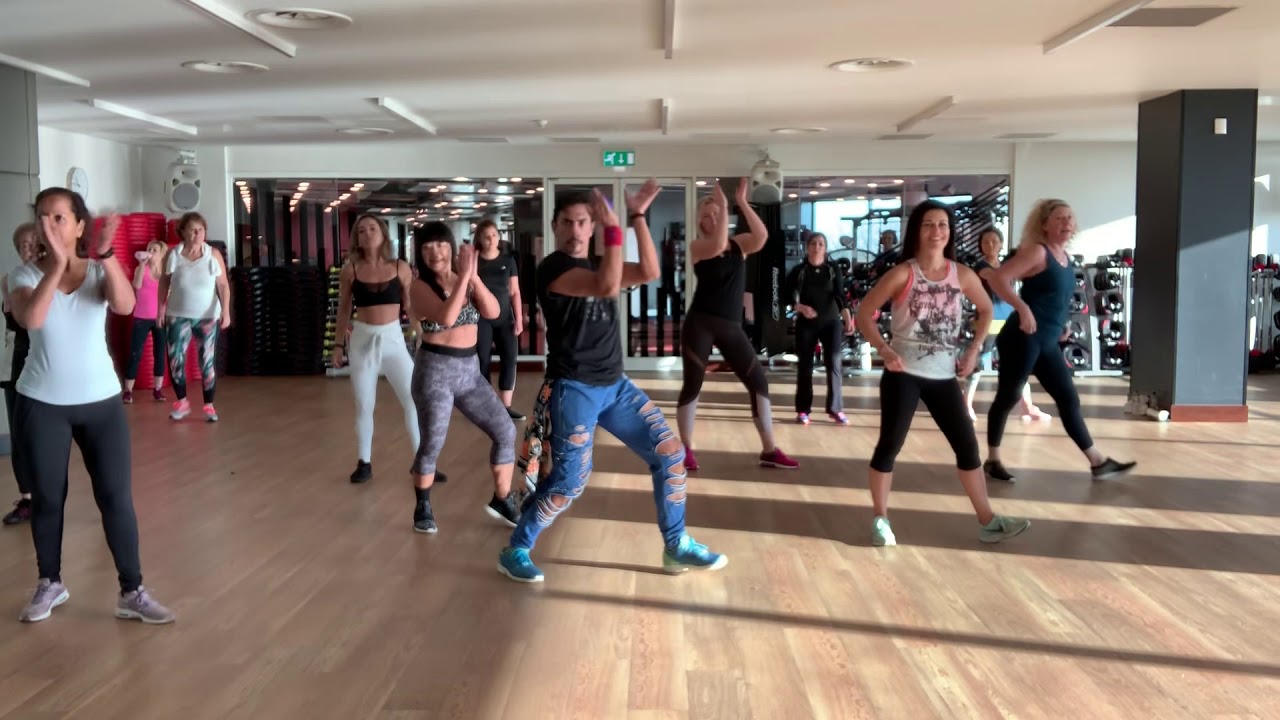 Baila Casanova - Paulina Rubio Zumba Fitness Choreography by Zumba Papi in London Uk Papi Dance ...
