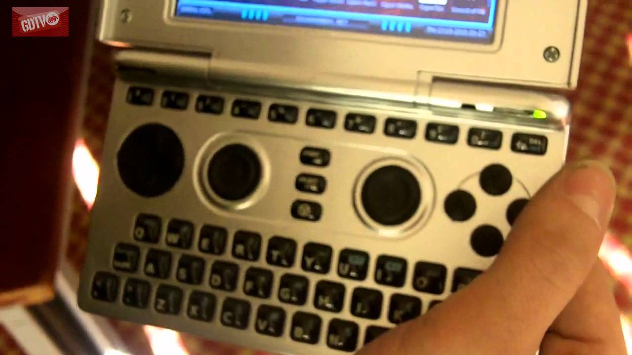 Technology Review: Pandora open source Handheld Console - Replay Expo ...