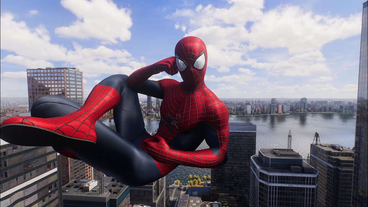 SPIDER-MAN 2 - Lady runs from Peter at super speed - YouTube