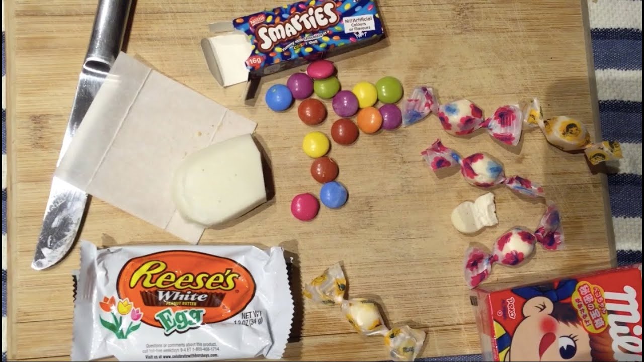 Smarties, Reeses and Milky battle - YouTube