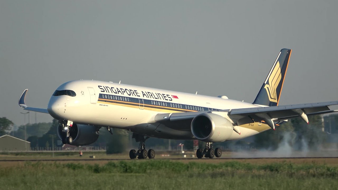BEAUTIFUL Singapore Airlines Airbus A350-900 9V-SJA Landing At AMS 18R ...