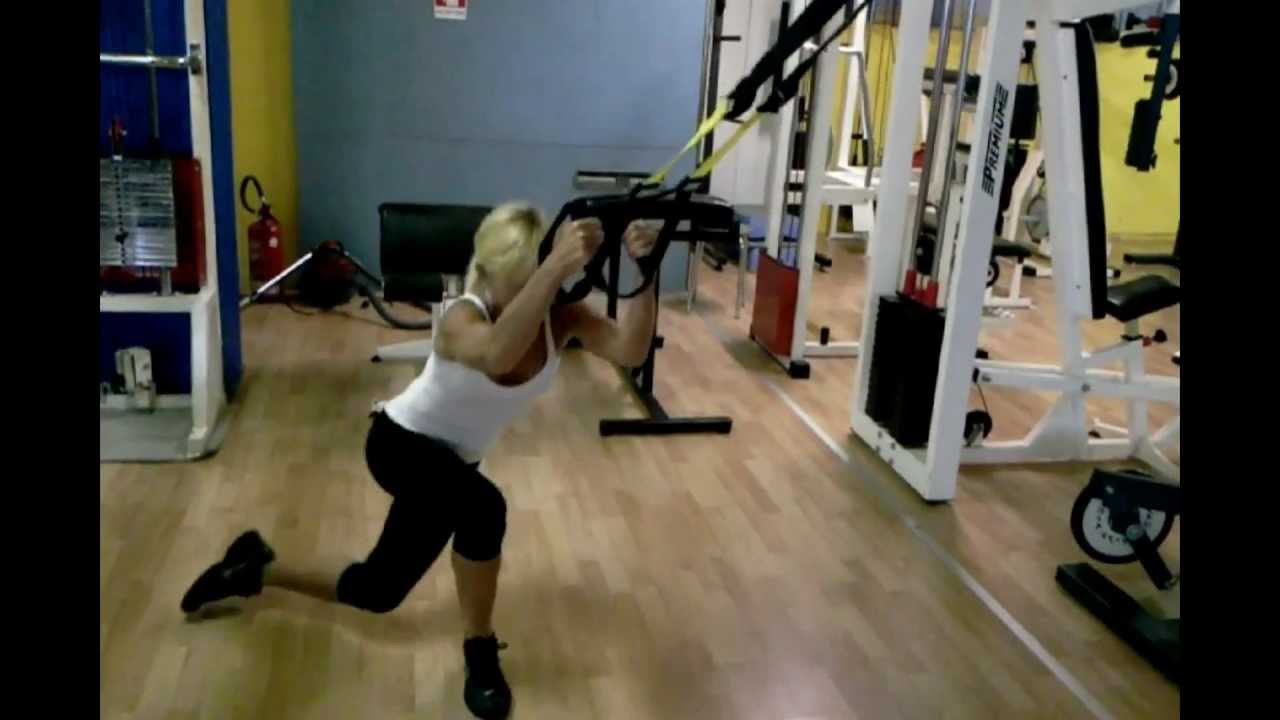 TRX Skaters Katia - YouTube